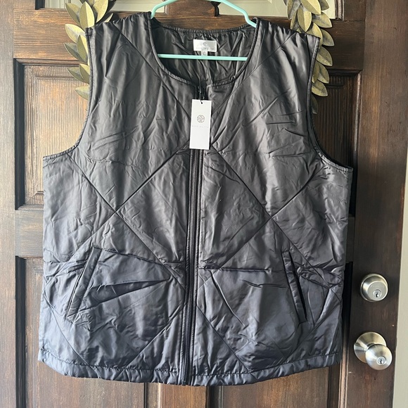 Socialite | Jackets & Coats | Nwt Weatherproof Puffer Black Vest | Poshmark